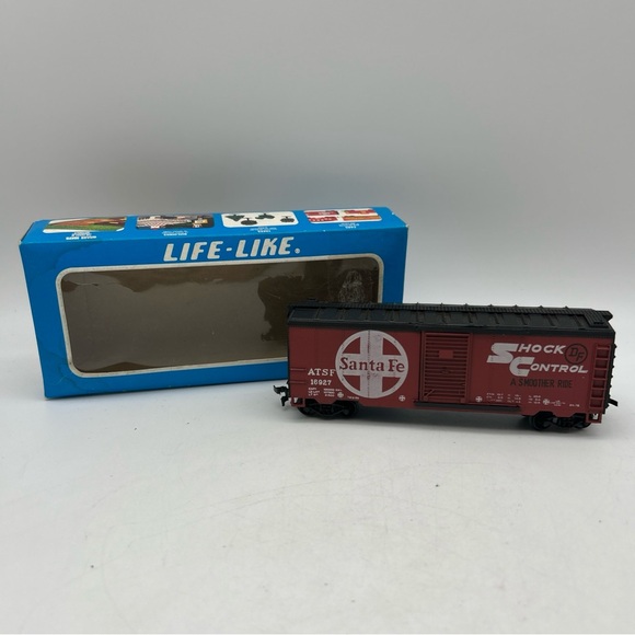 LIFE-LIKE | Toys | Vtg Ho Scale Santa Fe Shock Control Box Car Atsf ...